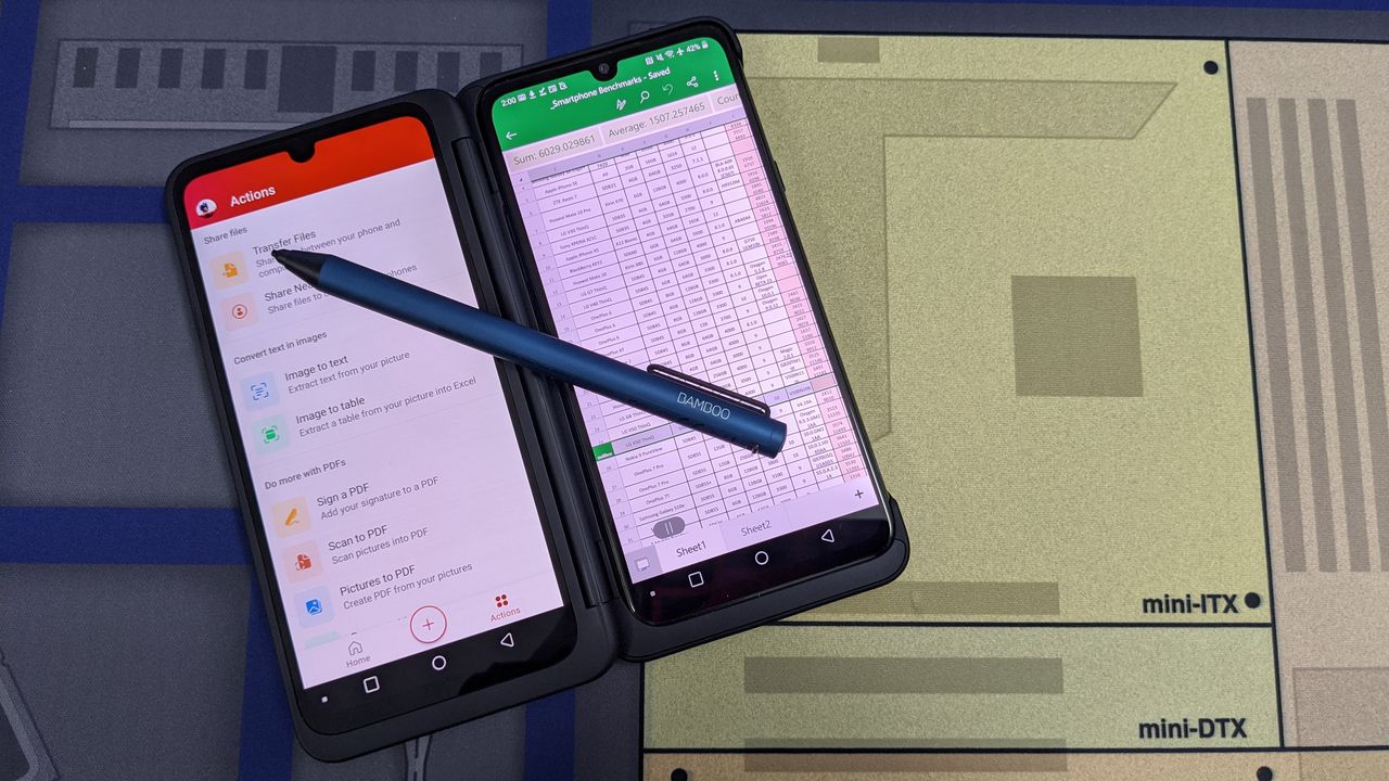 Microsoft Office and the Future of Dual Screen Phones – SomeGadgetGuy